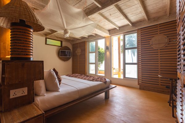 Bay Beach - Lou Moon Resort